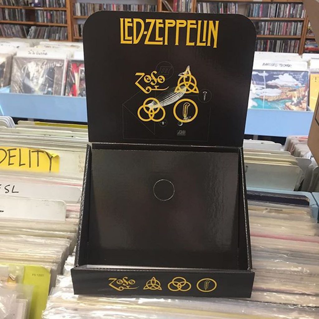 PHOTOS: The Led Zeppelin Record Store Day single has arrived in stores ...